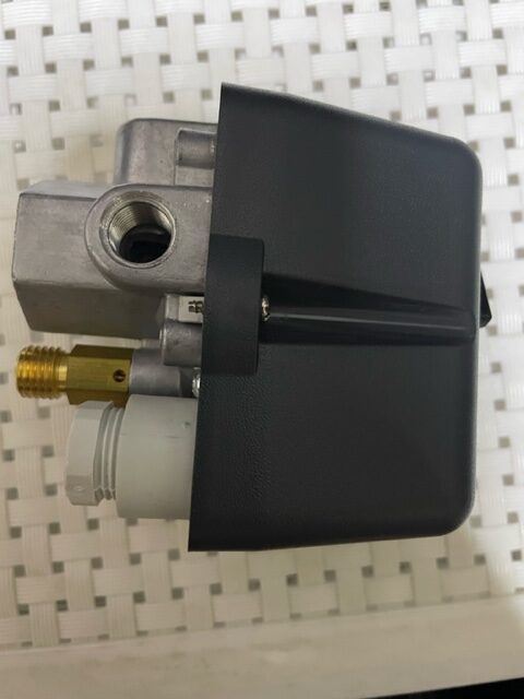 Condor MDR2/11 Pressure Switch – ASPAC Industrial Tools